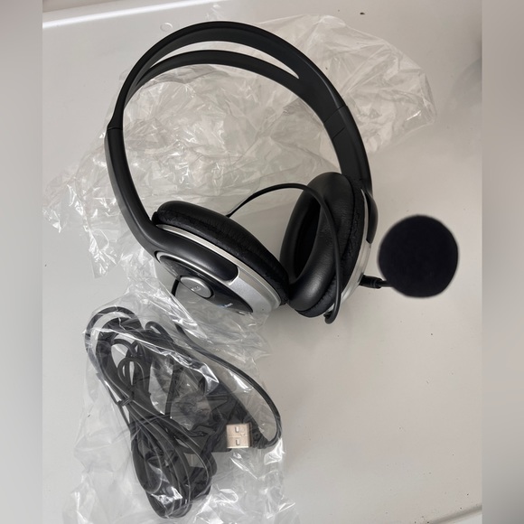 Ibm | Headphones | New Ibm Headphones Headset With Mic | Poshmark